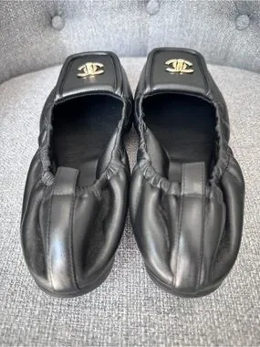 CHANEL | Shoes | Chanel Blazy Black Square Toe Leather Crunchy Flats ...